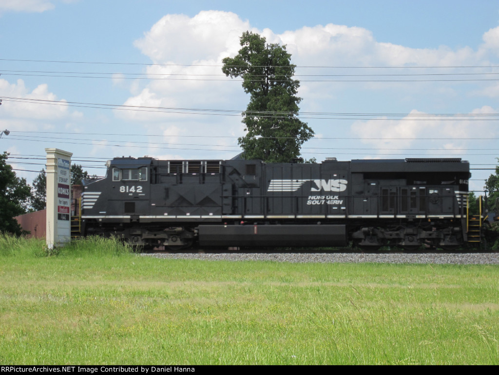 NS 8142